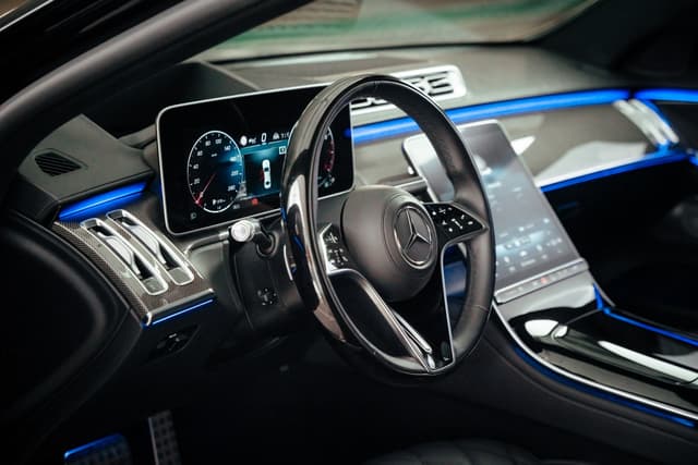 Mercedes-Benz S-Class (2023) | Mercedes-Benz